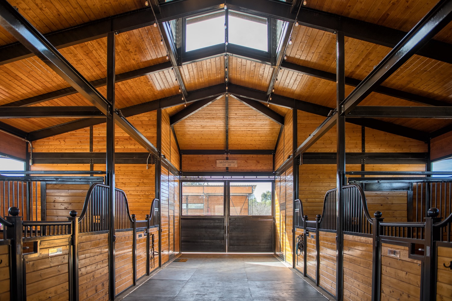 Inside Eagle Point Equestrian: A Modern California Barn Designed for ...